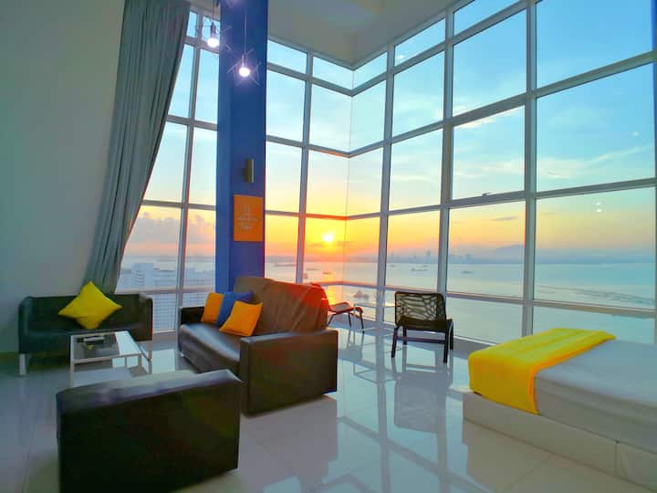 180°超级无敌海景日出海边套房 180° Sunrise Seaview Duplex Lv17 - George Town
