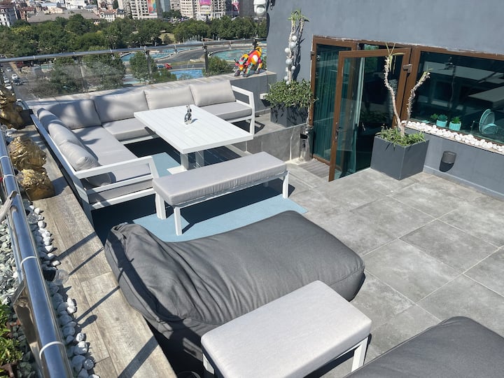 Penthouse Complex Top Spot - Bucharest