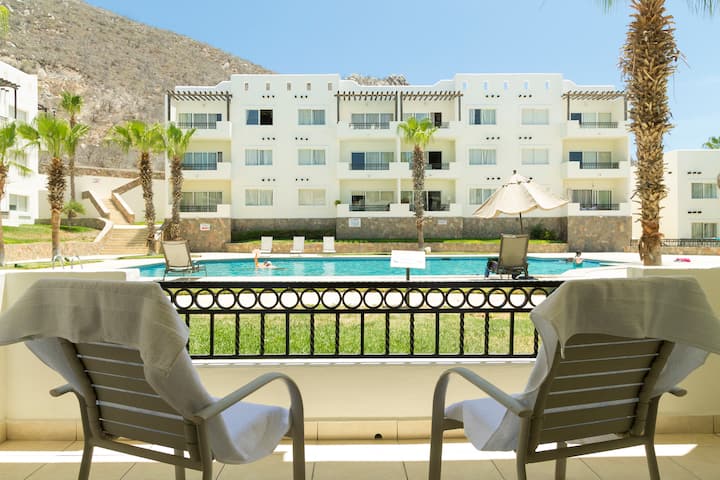 2 Bedrooms, 3 Pools, Gym And 5 Min. From Downtown - Cabo San Lucas