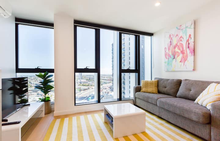 Sunshine At Southbank: Trendy Stay By Crown Casino - Melbourne