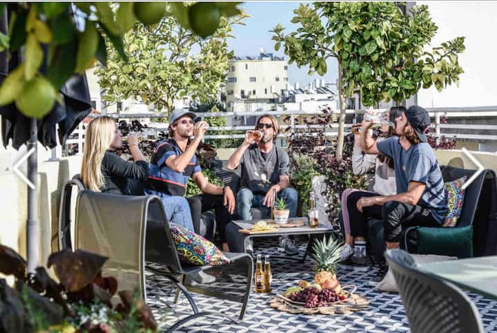 Beachfront Rental For Big Groups - Tel-Aviv