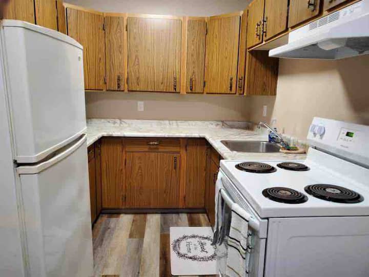2 Bedroom Suite In Great Location! - North Battleford