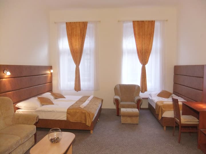 Chestnut Apartment In Downtown 2 Bedrooms For 4-5 - Budapest
