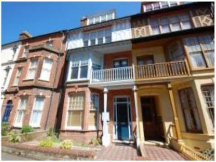 Beautiful Victorian Terrace House In Seaside Town - Cromer