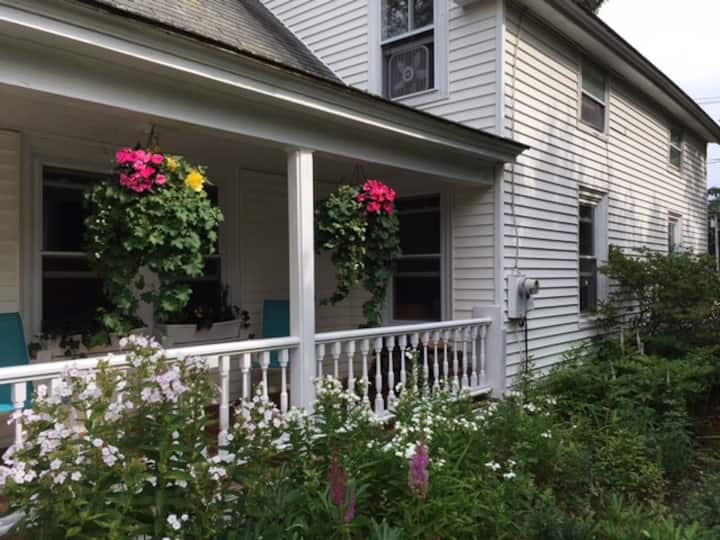 Comfortable Home Intown Brunswick - Brunswick, ME