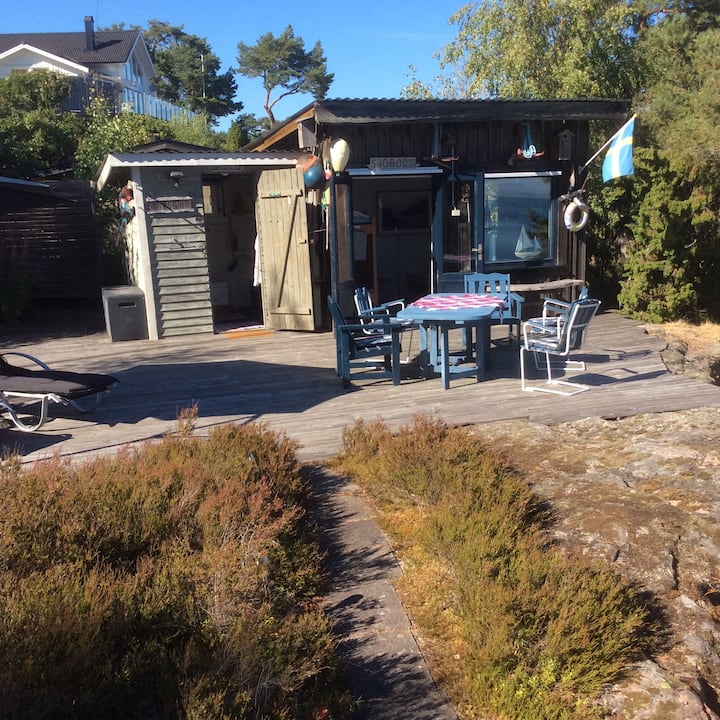 Torpa Blänkås 
531 98 Lidköping
Sjöbod Nära Vatten - Falköping