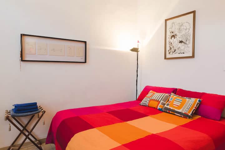 ▲Casa Amarilla▲ Historical Center - Turín