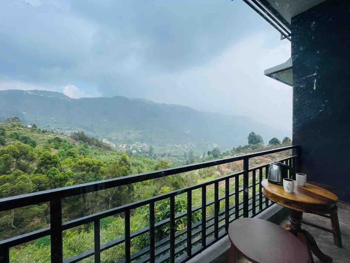 The Valley View Villa For Your Holidays - Kodaikanal