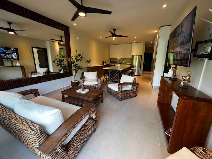 Balcón Privado Con Vista A La Alberca + 3 Hab - Playa del Carmen