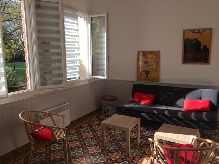 Thuir, A Deux Pas Du Centre Ville - Thuir