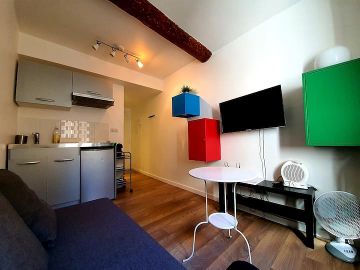 Studio En Plein Coeur Du Vieil Antibes - Antibes