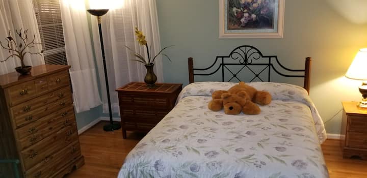 Private Rooms @ Ashburn, Near To The Airport - Leesburg, VA