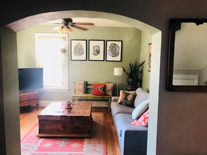 Charming Sugarhouse Bungalow - Salt Lake City, UT