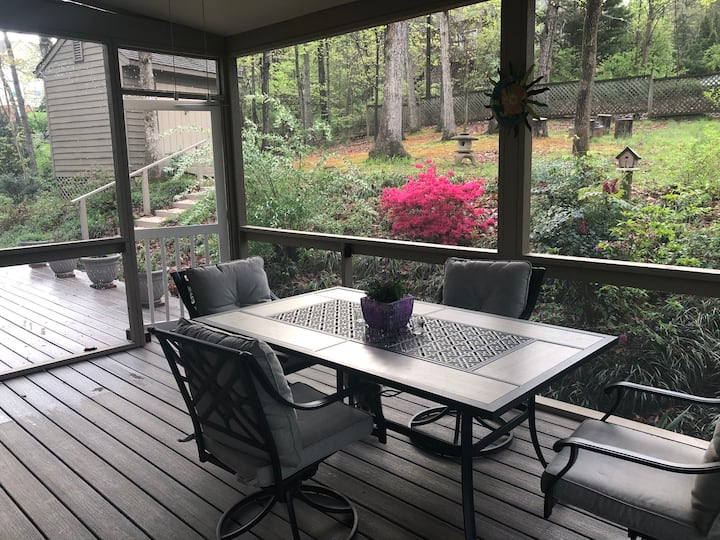 Convenient Oasis - Charlottesville, VA