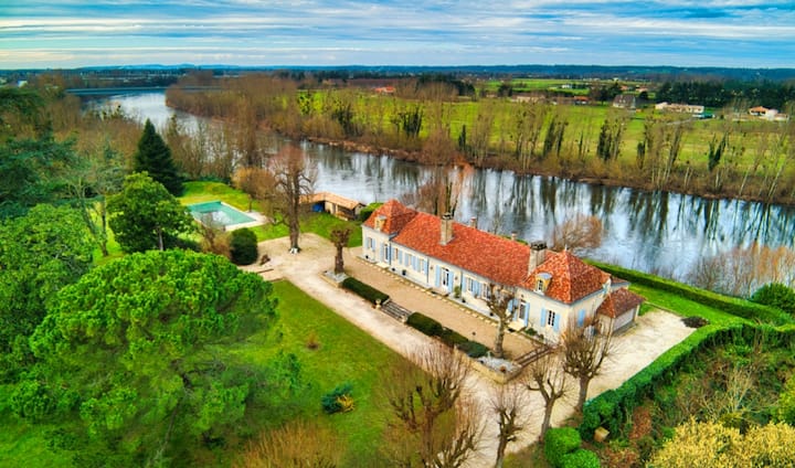 Logis Dans Chartreuse 18ème - Dordogne