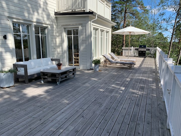 Modern Scandinavian Home Close To The City And Sea - Vaxholm