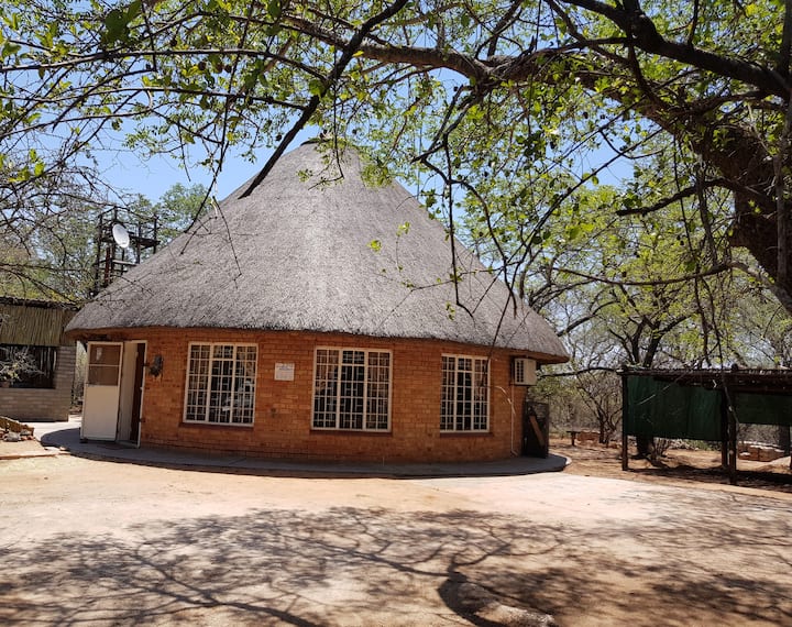 Klein Huisie Africa Bush Vacation - Marloth Park