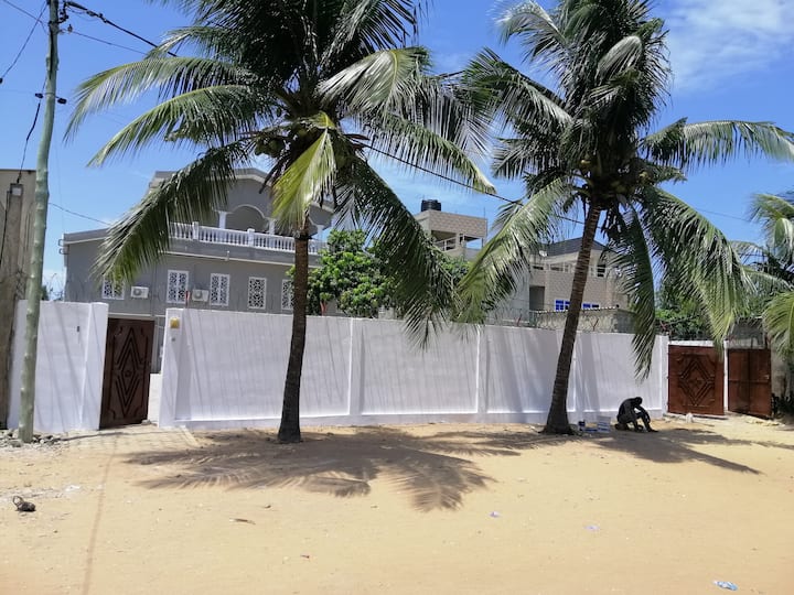 Le Manoir à 5 Min De La Mer - Kpogan Nv Quartier - Togo