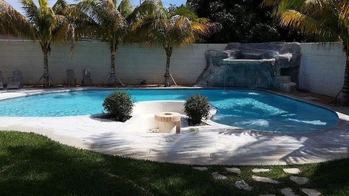 Cablebeach Apartment-1 Min Fom Beach - Nassau