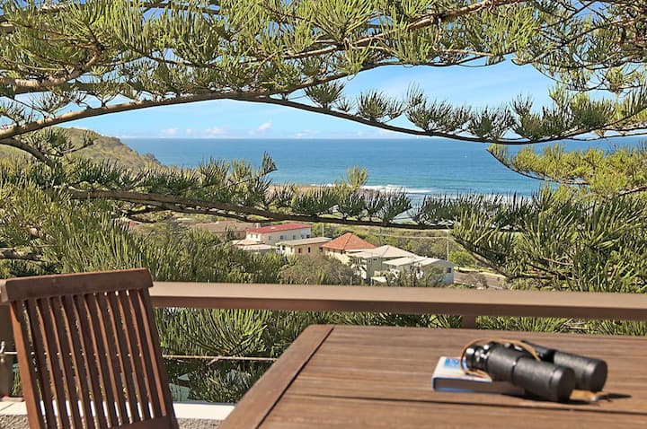 Lighthouse Beach Penthouse - Ballina