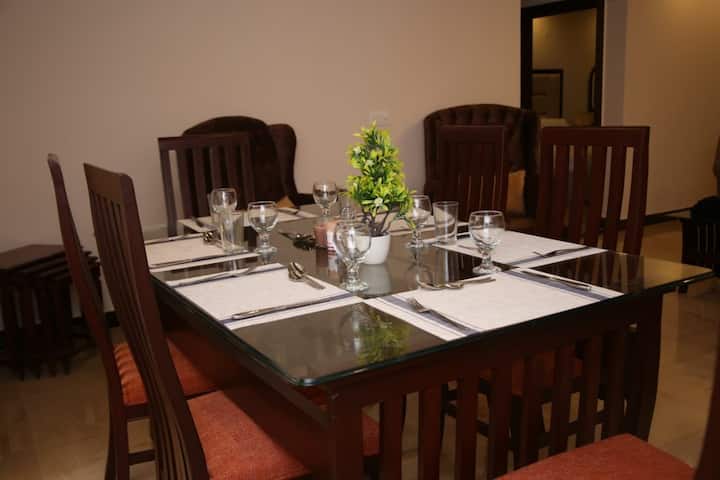 Gated Service Apartments In Dha, 5 Mins To Airport - ラホール