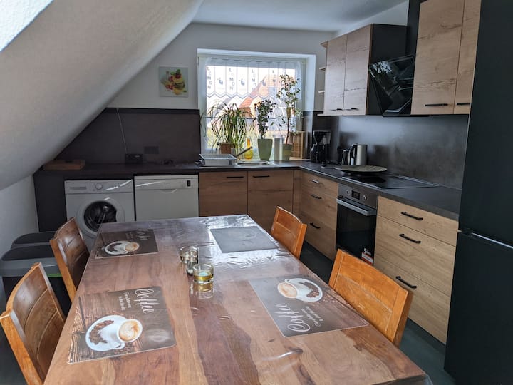 Schöne Ferienwohnung In Ruhiger Lage - タープ