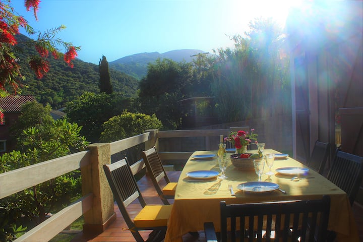 Maison Familiale Grand Jardin à 200m De La Plage - Bastia