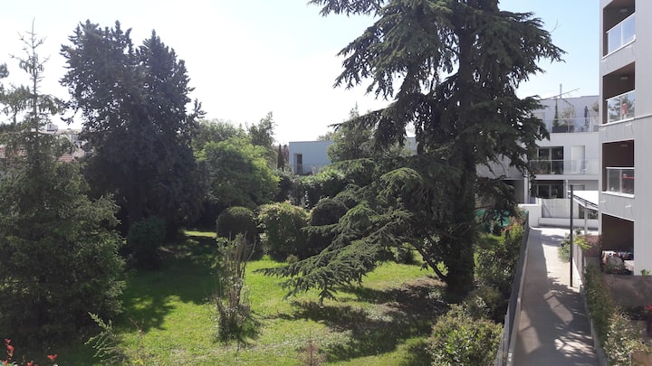 Agréable T2 Calme Bordeaux + Parking Sécurisé - Bordeaux