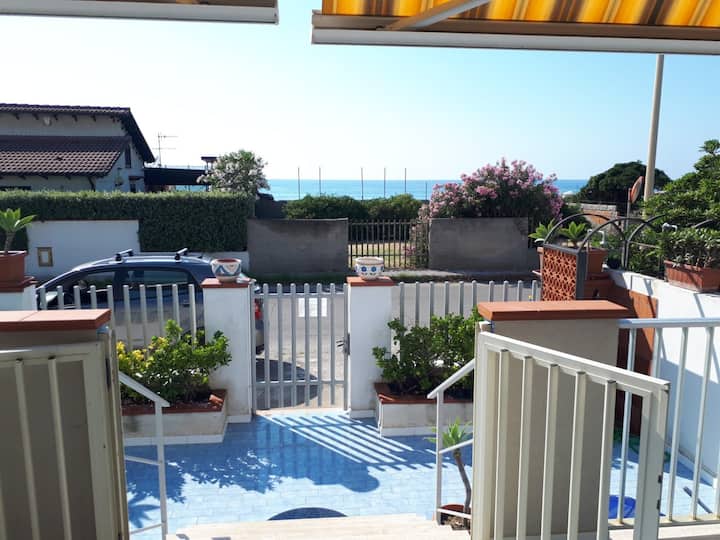 Casa Vacanza - Fronte Mare - Capo d'Orlando