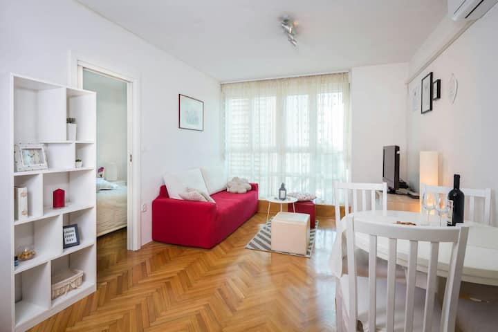 Charming Apt Maris In Split-center - Split