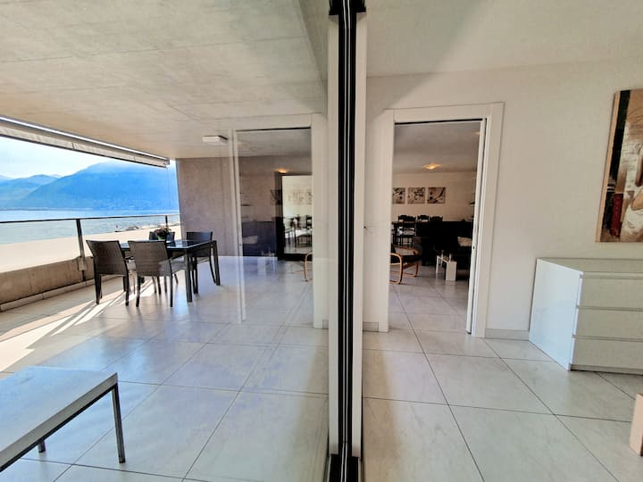 Amazinglakeview **** - Vira