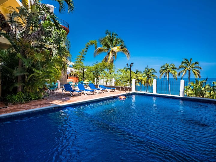Condo Playa Conchas Chinas - Puerto Vallarta