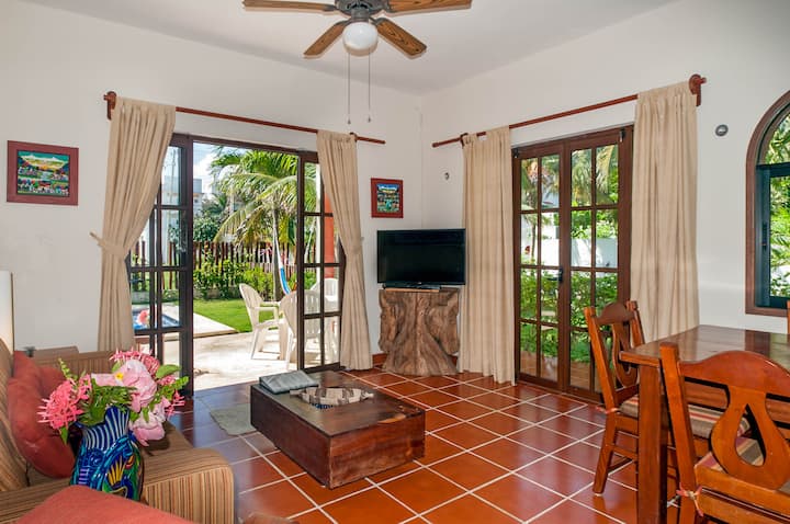 Relaxing Home Steps From The Puerto Morelos Beach - Puerto Morelos