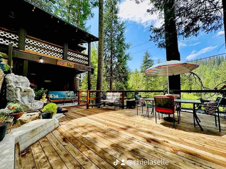 Chiela’s Sugar Pine Retreat (Entire Home) - Fish Camp, CA