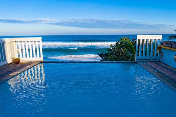 Canary Castle Your Beach Villa - Aguada