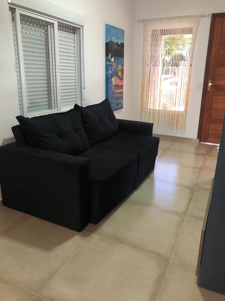 Casa 3d Sendo 1 Suíte. (Possui Ar, Tv E Wi-fi) - Capão da Canoa