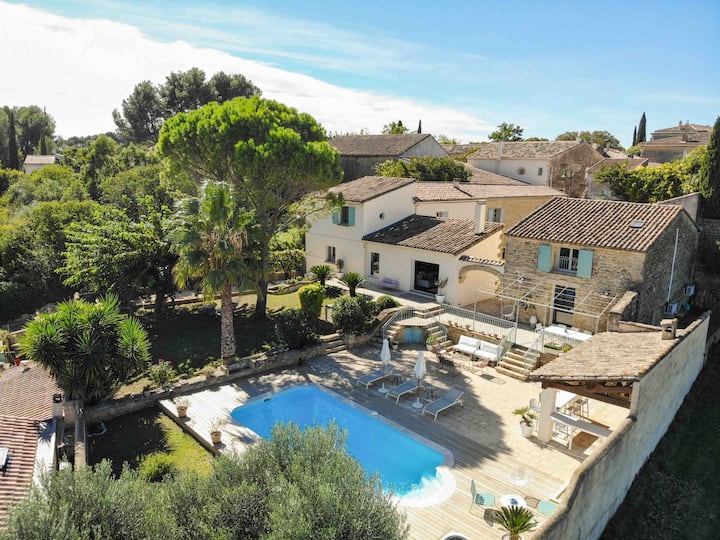 Superbe Domaine Avec Pétanque, Salle De Jeux … - Lunel