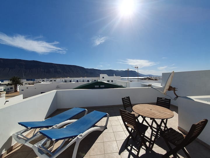 House Graciosamar 7-sea View-wifi-international Tv - La Graciosa