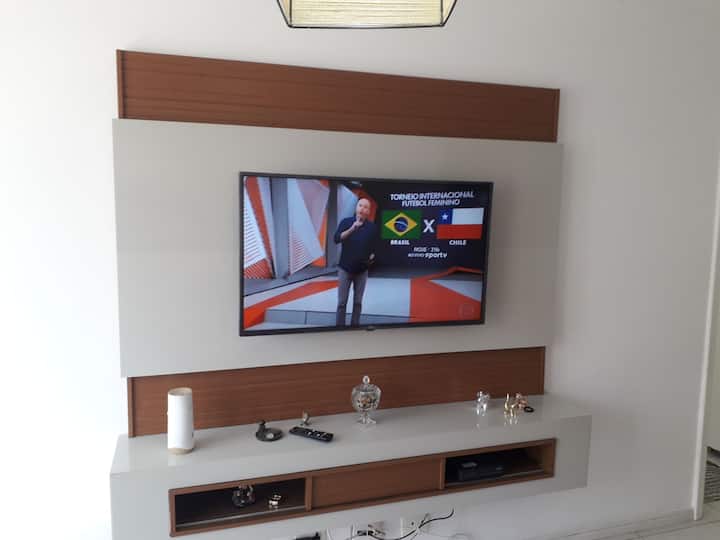 Condomínio Com Piscina, Churrasqueira, Sauna - Cabo Frio