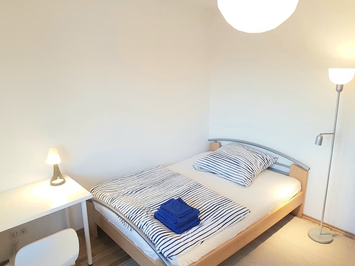 Schönes Zimmer 1v3 In Berufstätigen Wg (Die11) - Karlsruhe