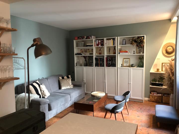 Studio En Plein Coeur Du Nord Marais - Párizs