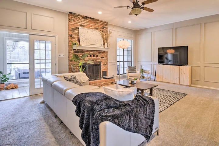 Charming Short-term Rental In Grand Prairie, Texas - Grand Prairie, TX