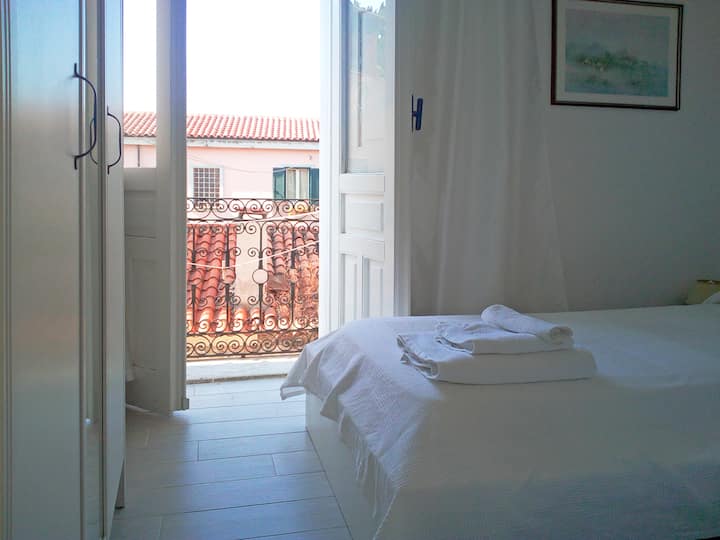 [Casamia In Gallura3]
Delizioso Bilocale In Centro - Olbia