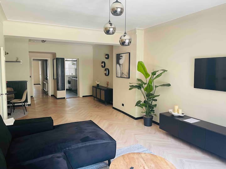 Spacious Apartment In The Heart Of Antwerp (South) - Wommelgem
