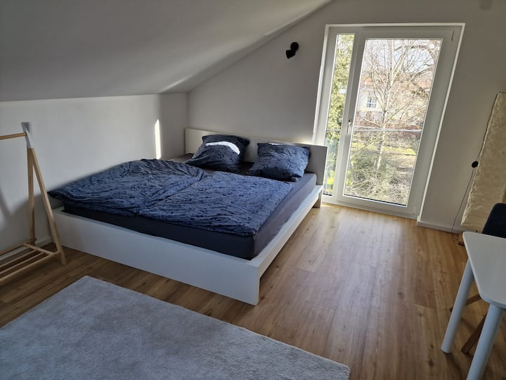 New, Bright Room(s) In Frankfurt - Bad Homburg