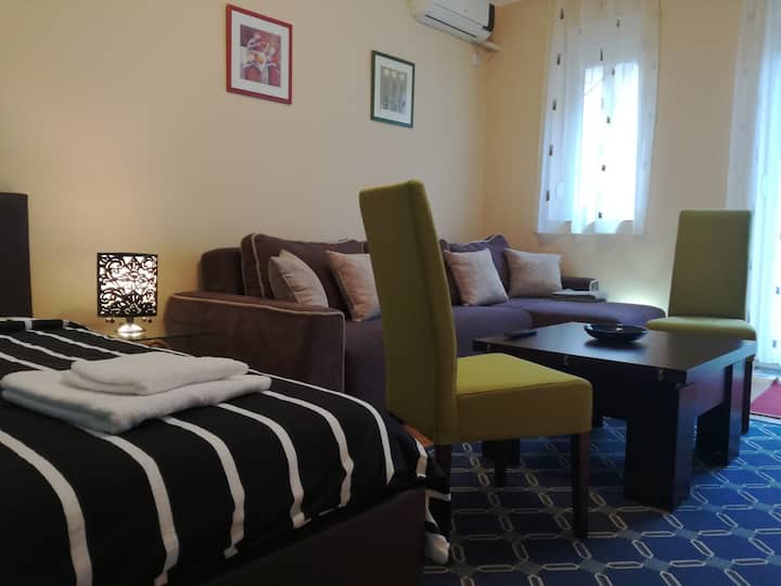 By The Park (Free Parking) - Belgrade