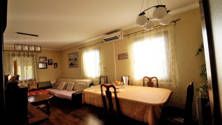 Green Haven Retreat – Two Units For 10 Guests - Budva