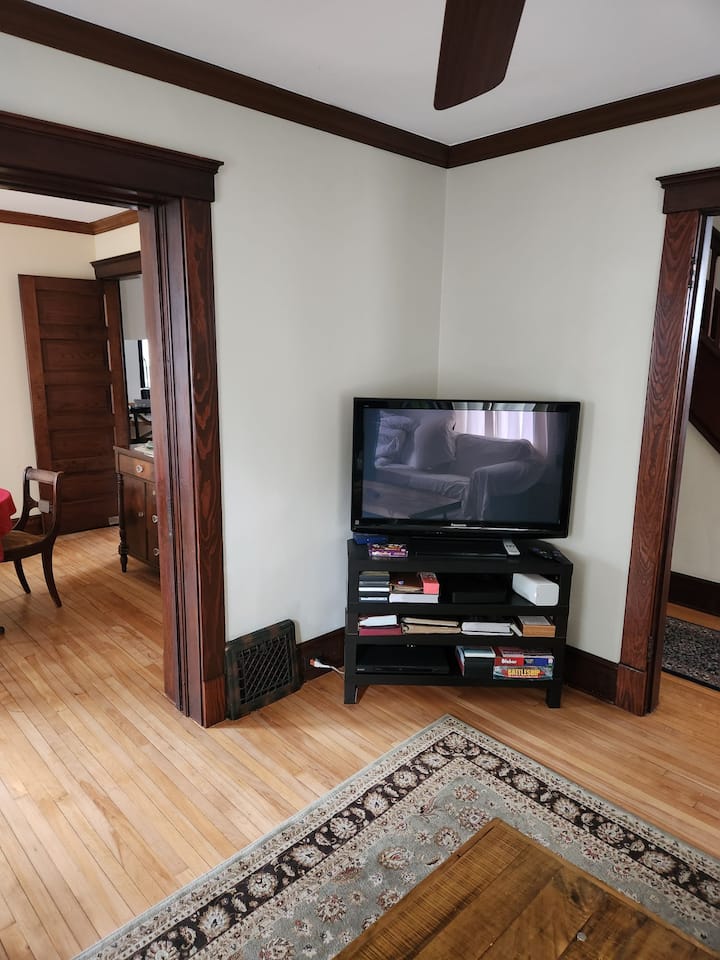 4 Bedroom Downtown Ann Arbor - 앤아버