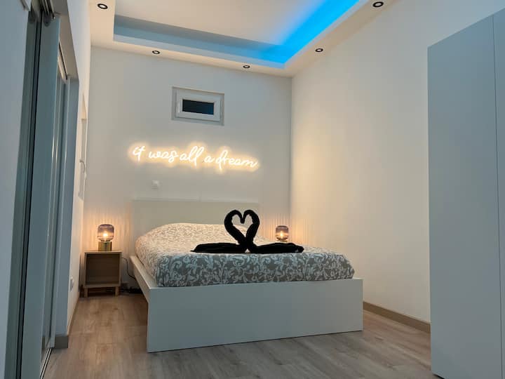 Refait À Neuf Et À 30 Mètres De La Plage ! - Palavas-les-Flots