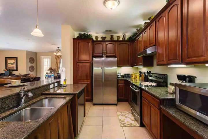 Cozy Unit - Epic Universe And Convention Center - Aquatica Orlando, Kissimmee